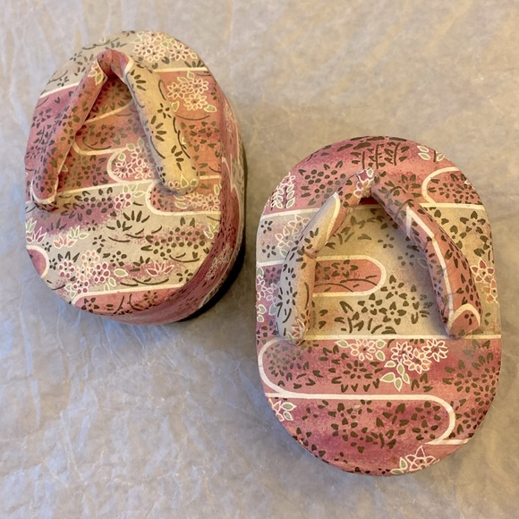 Accents | Vintage Japanese Paper Box Geta Slipper Design Very Unique ...